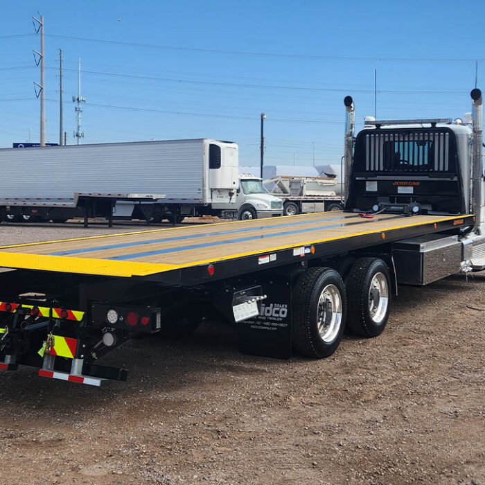 Jerr-Dan Industrial Carriers - Durable, Versatile Rollback & Carrier Trucks